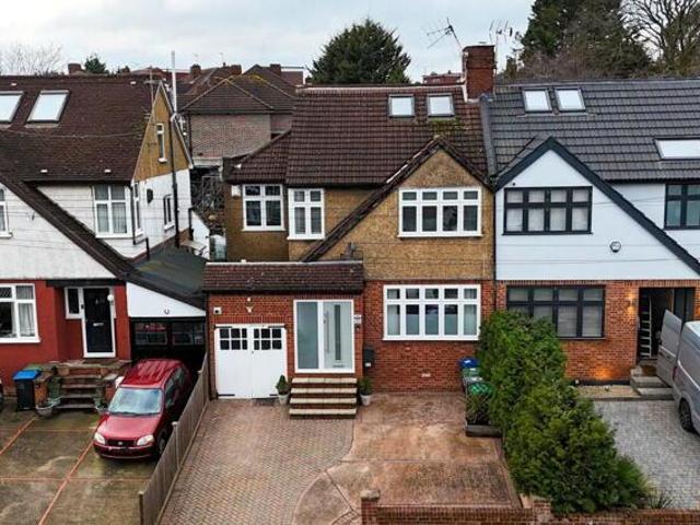 House 5 Bedroom For Sale Surbiton Greater London 750000 ELS100426156
