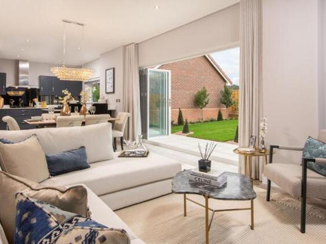 House 5 Bedroom For Sale Surrey Great London 845000 ELS98834313