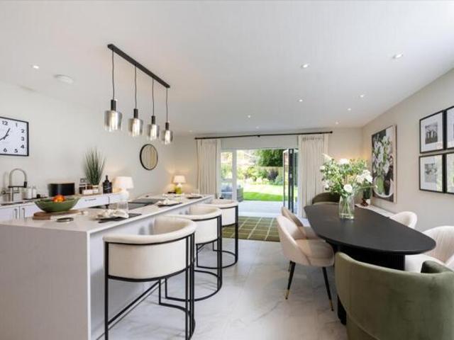 House 5 Bedroom For Sale Surrey Great London 1750000 ES98649211