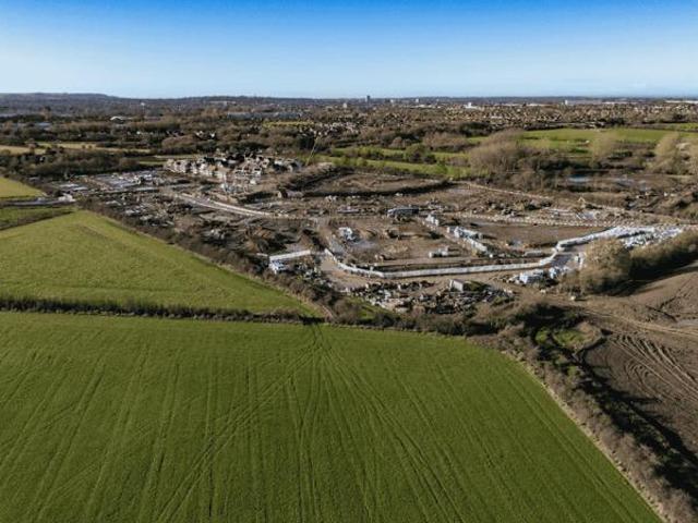 House 5 Bedroom For Sale Swindon Wiltshire 240000 ES101955472