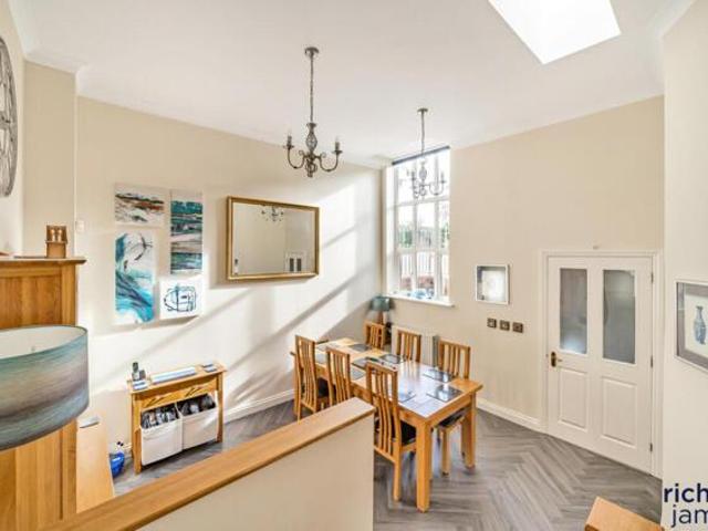 House 5 Bedroom For Sale Swindon Swindon 590000 ELS100398376