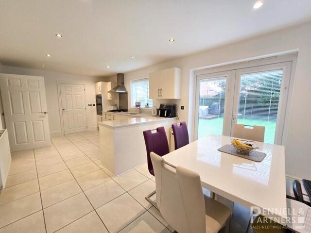 House 5 Bedroom For Sale Peterborough Peterborough 375000 ELS99380966