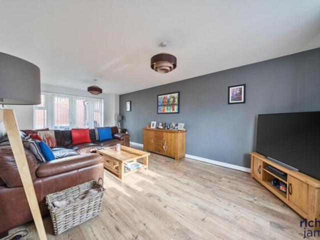 House 5 Bedroom For Sale Royal Wootton Bassett Swindon 465000 ELS100953479