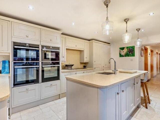 House 5 Bedroom For Sale Royston Hertfordshire 645000 ELS98903194