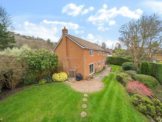 House 5 Bedroom For Sale Reigate Surrey 1425000 ES101278059