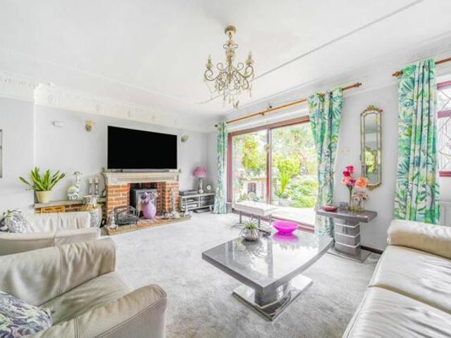 House 5 Bedroom For Sale Woking Surrey 845000 ELS98503749