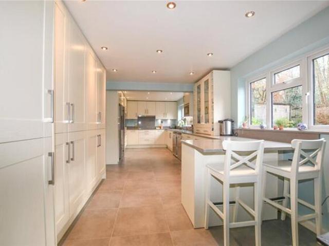 House 5 Bedroom For Sale Wokingham Wokingham 850000 ELS99608221