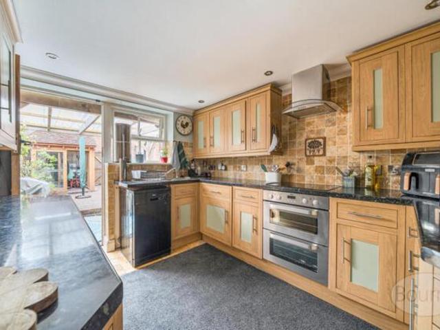 House 5 Bedroom For Sale Waterlooville Hampshire 595000 ES98262844