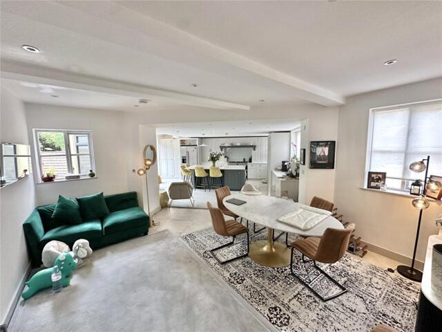 House 5 Bedroom For Sale Watford Hertfordshire 1895000 ES98119577