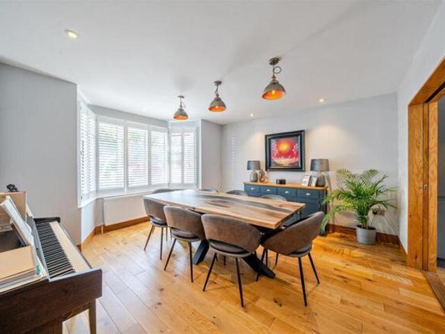 House 5 Bedroom For Sale Watford Hertfordshire 900000 ES99608331