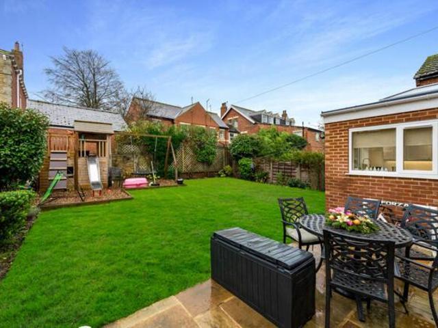 House 5 Bedroom For Sale Wetherby West Yorkshire 535000 ES99523900