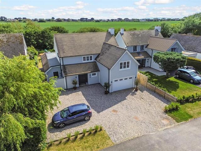 House 5 Bedroom For Sale West Wittering West Wittering 1950000 ELS98577798
