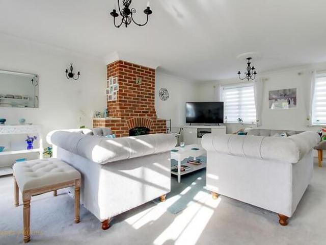 House 5 Bedroom For Sale West Sussex West Sussex 800000 ELS101674922