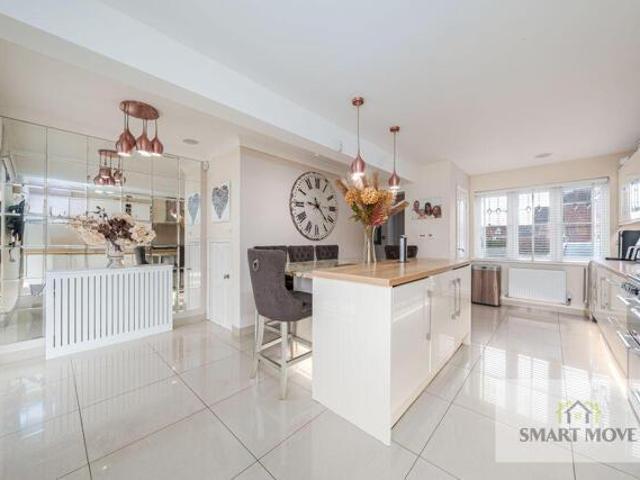 House 5 Bedroom For Sale Widnes Merseyside 600000 ELS101676646
