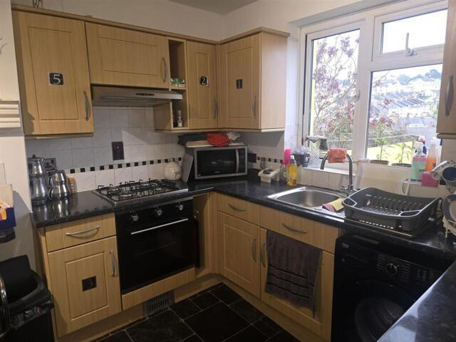 House 5 Bedroom For Sale Torquay Torbay 310000 ES100097017
