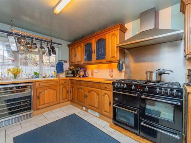 House 5 Bedroom For Sale Telford Telford And Wrekin 425000 ES101278113