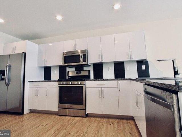 house 5 bedroom, Philadelphia PA 19139 DS88113670