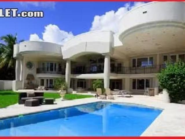 House 5 bedrooms in Hollywood