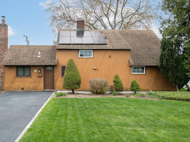 House with garden