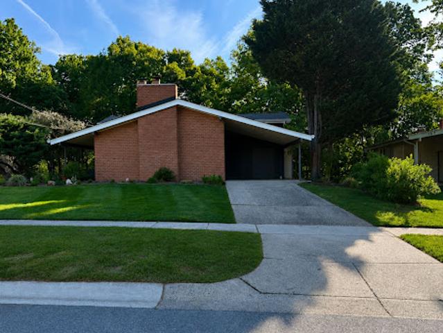 House with garden