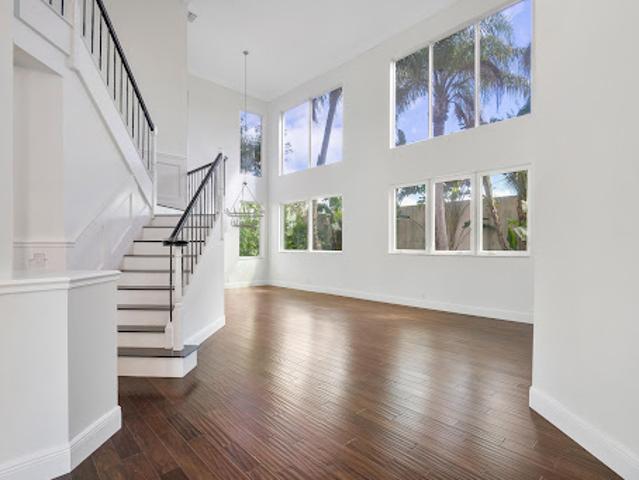 Contemporary house with pool