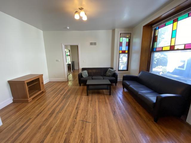 house 6 bedroom, Ann Arbor MI 48104 DS82221425