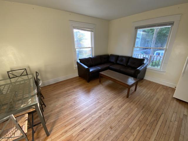 house 6 bedroom, Ann Arbor MI 48104 DS82221298