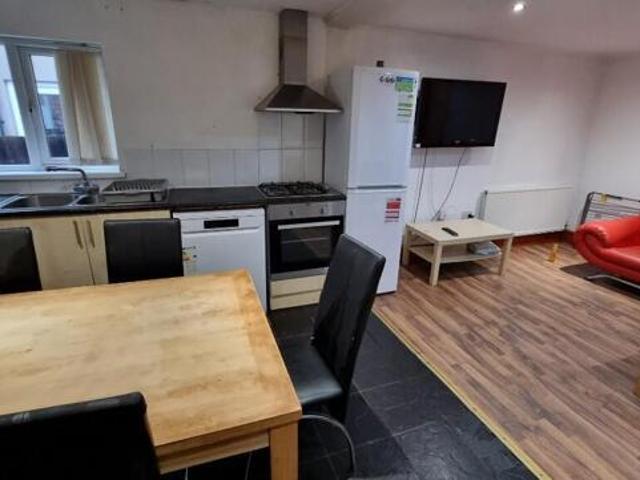 House 6 Bedroom For Rent Birmingham West Midlands 477 ES100794263