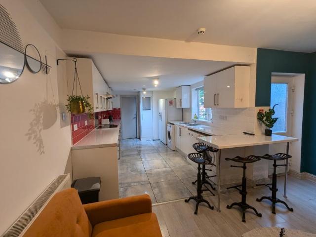 House 6 Bedroom For Rent Selly Oak West Midlands 2990 ES98286361