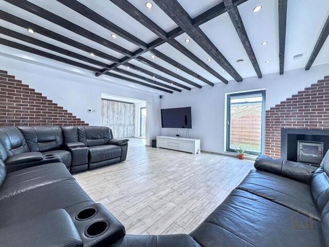 House 6 Bedroom For Sale Canterbury Kent 1299000 ES101677901