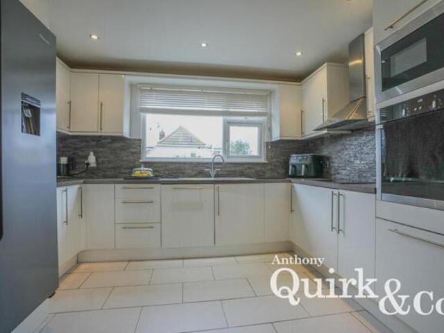 House 6 Bedroom For Sale Canvey Island Essex 550000 ELS101675676