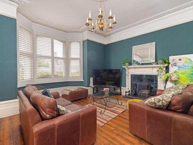 House 6 Bedroom For Sale Bishop's Stortford Hertfordshire 1250000 ES100366394