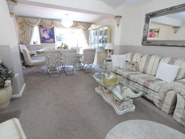 House 6 Bedroom For Sale Brierley Hill Dudley 400000 ELS100502962