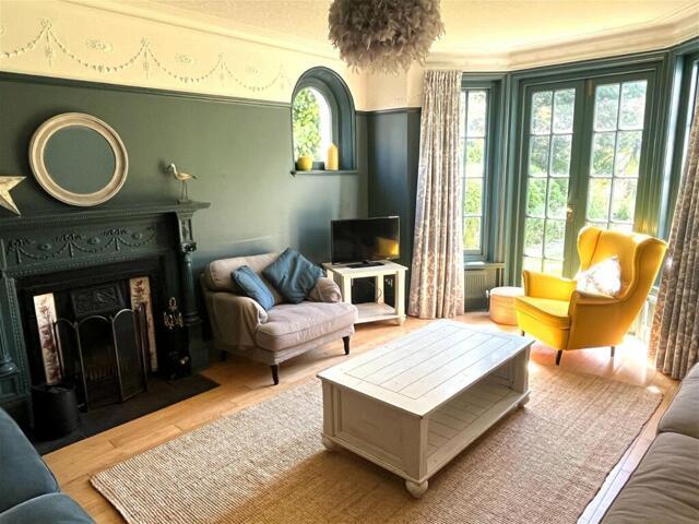 House 6 Bedroom For Sale Gosport Hampshire 750000 ELS100058108