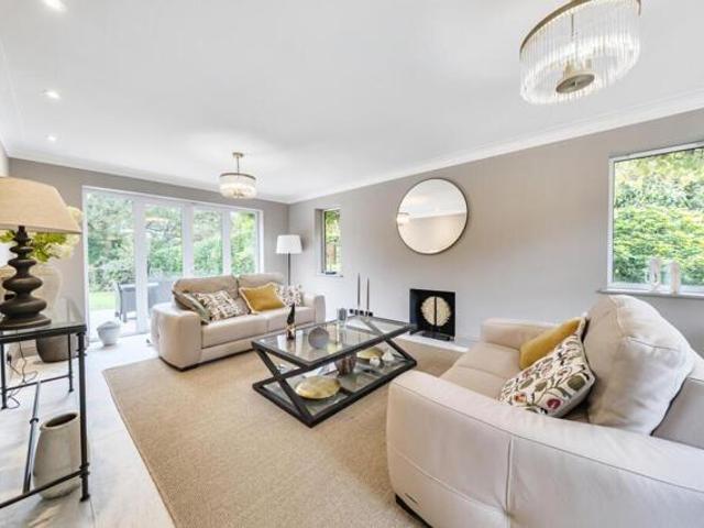 House 6 Bedroom For Sale Gerrards Cross Buckinghamshire 2500000 ELS101200056