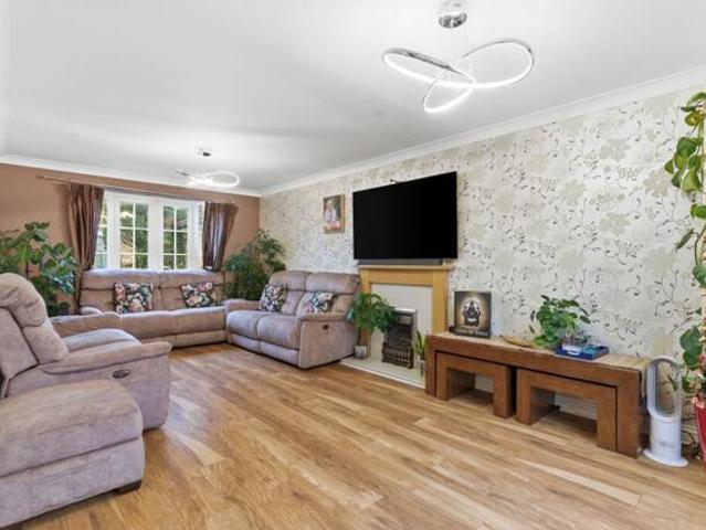 House 6 Bedroom For Sale Great Cambourne Cambridgeshire 550000 ELS99808613