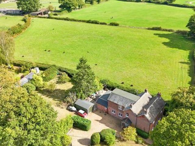 House 6 Bedroom For Sale Hampshire Hampshire 1200000 ES101168667