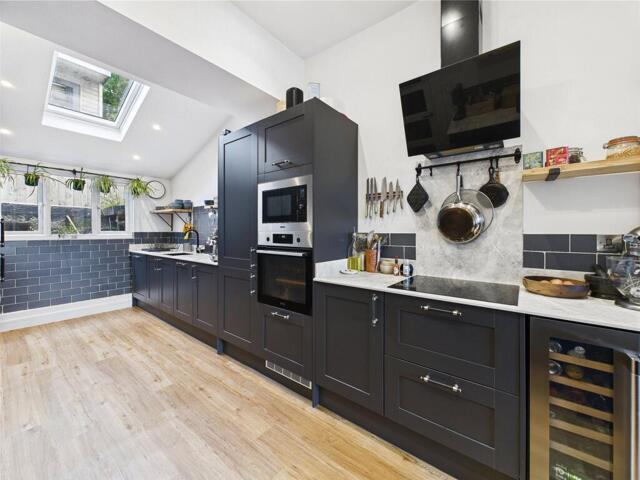 House 6 Bedroom For Sale Ilfracombe Devon 375000 ES99523685