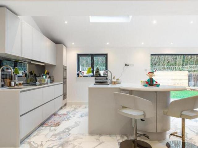 House 6 Bedroom For Sale Isleworth Greater London 2000000 ELS98969110