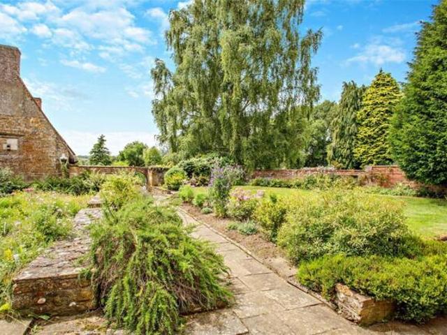 House 6 Bedroom For Sale Oakham Leicestershire 1195000 ES98649042