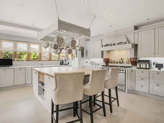 House 6 Bedroom For Sale Oxfordshire Oxfordshire 2950000 ES100342810