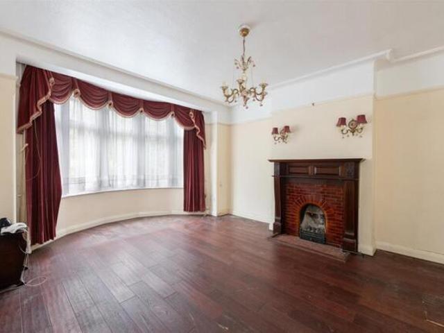 House 6 Bedroom For Sale London Greater London 975000 ELS99436831