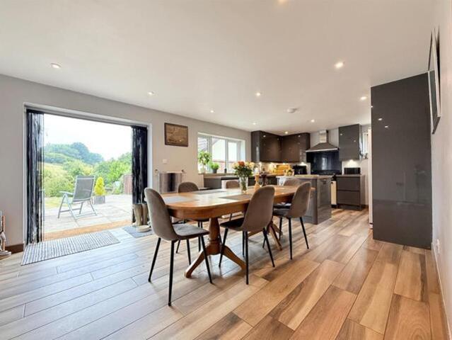 House 6 Bedroom For Sale Lytchett Matravers Lytchett Matravers 840000 ES100342909