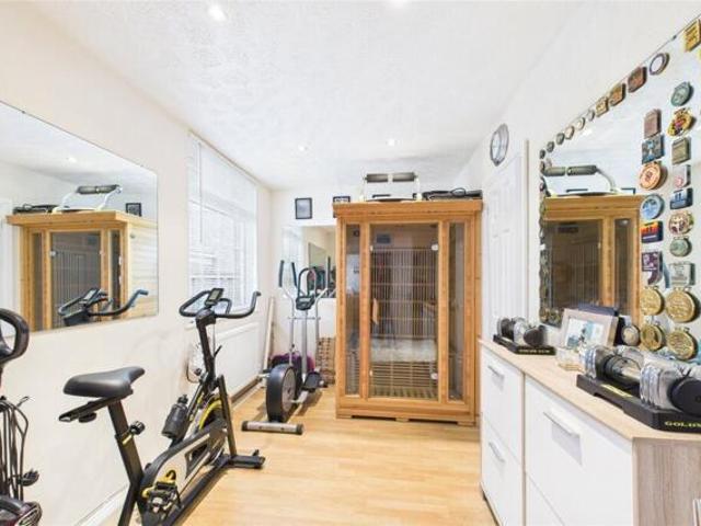 House 6 Bedroom For Sale Sandhurst Bracknell Forest 800000 ES98834467