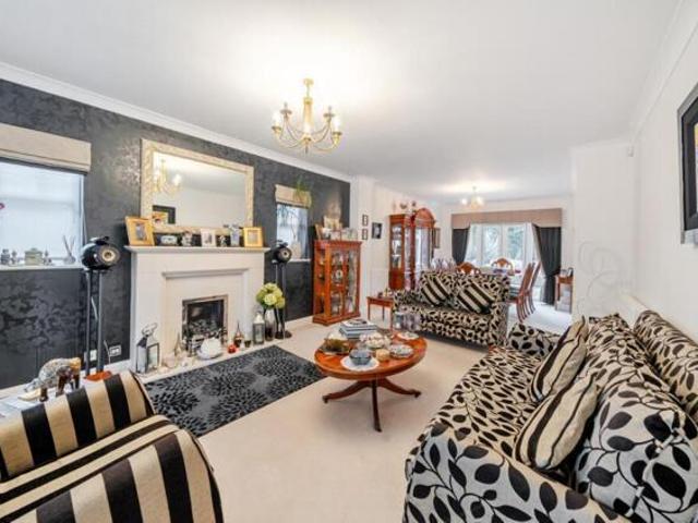 House 6 Bedroom For Sale Stanmore Greater London 1350000 ELS101674721