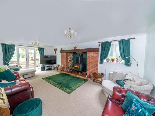 House 6 Bedroom For Sale Rugeley Staffordshire 600000 ELS99773797