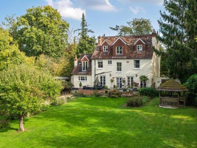 House 6 Bedroom For Sale West Sussex West Sussex 1250000 ES101677929