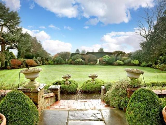 House 6 Bedroom For Sale Windsor And Maidenhead Windsor And Maidenhead 3250000 ES98278351