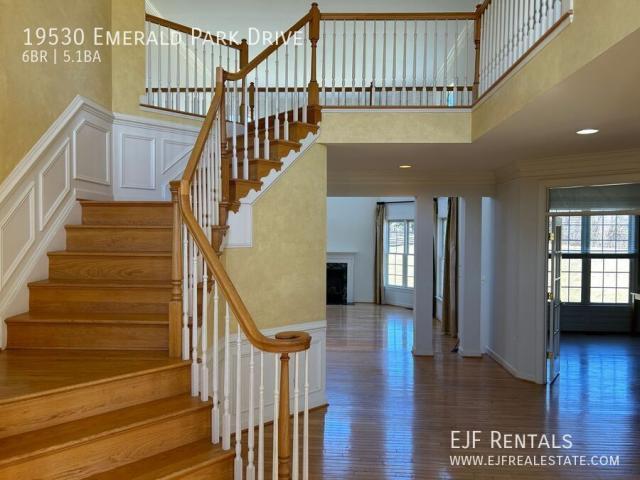house 6 bedroom, Leesburg VA 20175 DS88371209