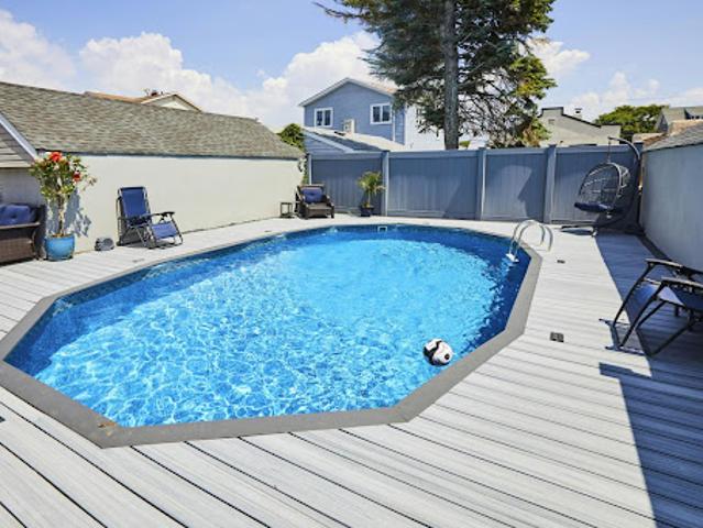 House with pool and terrace